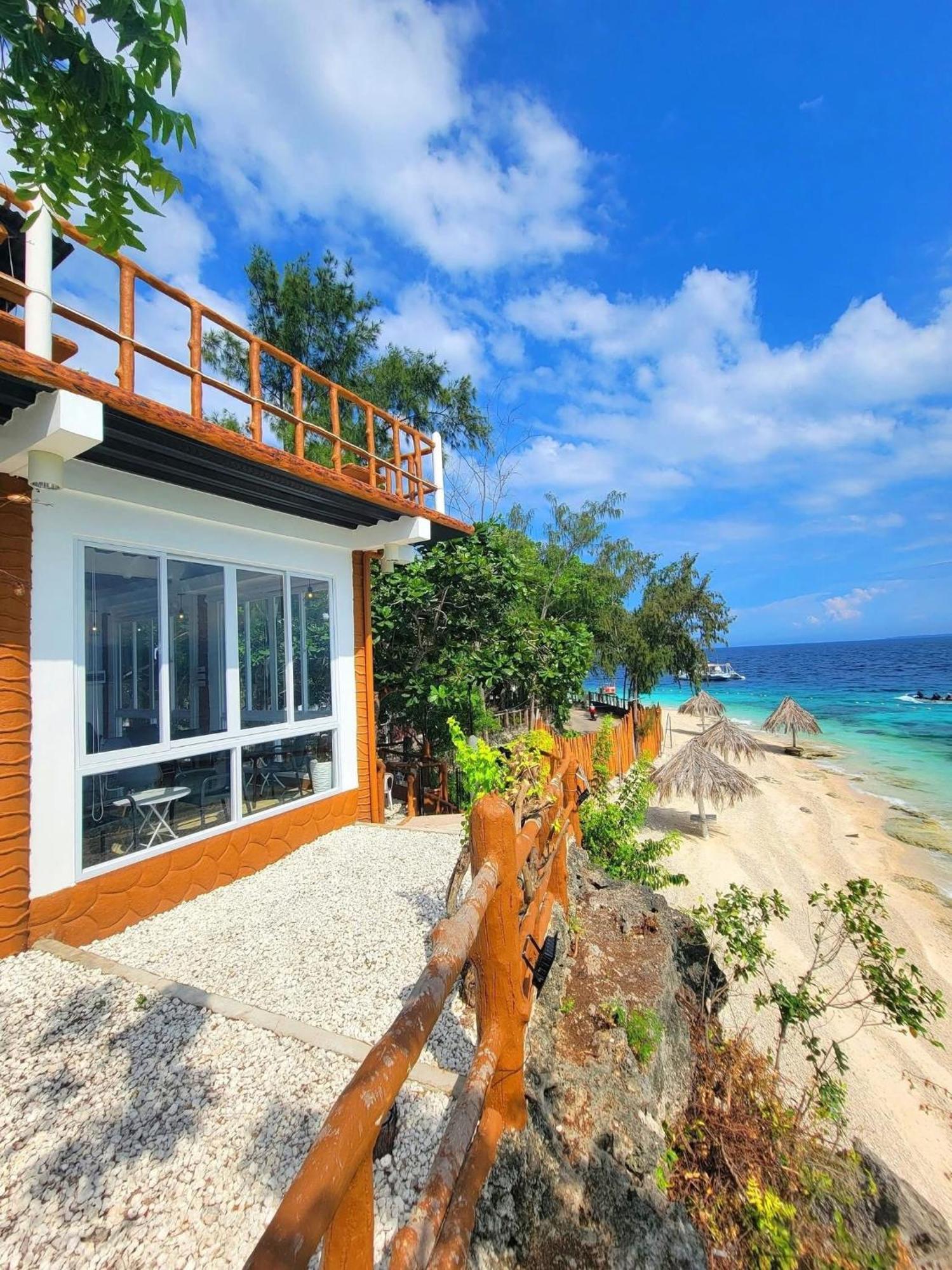 SANTANDER PEBBLE BEACH RESORT, SANTANDER